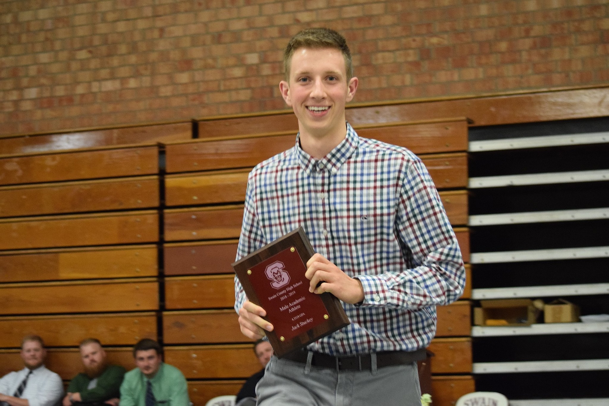 Jack Stuckey Named Maroon Devil Award Winner - Maroon Devils